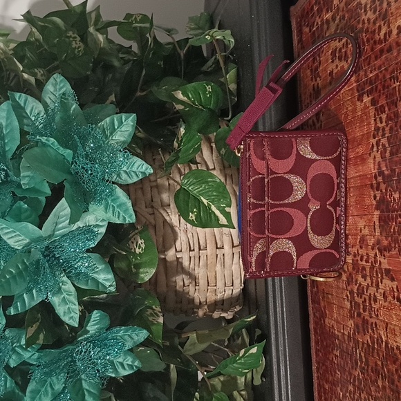 Coach | Bags | Euc Vintage Coach Wristlet And Key Chain | Poshmark